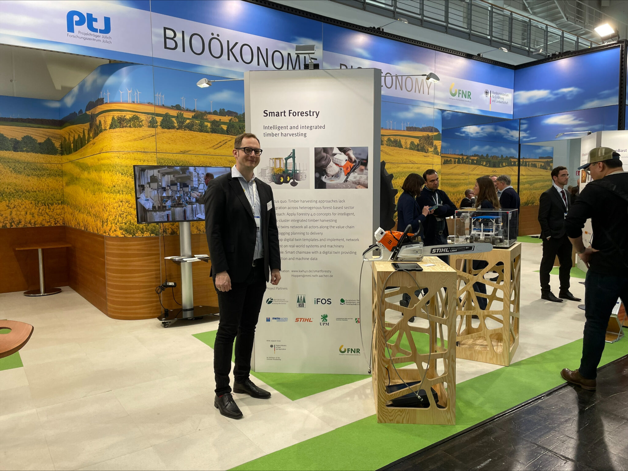 Smart Forestry auf der Hannover Messe 2023 - MMI RWTH Aachen